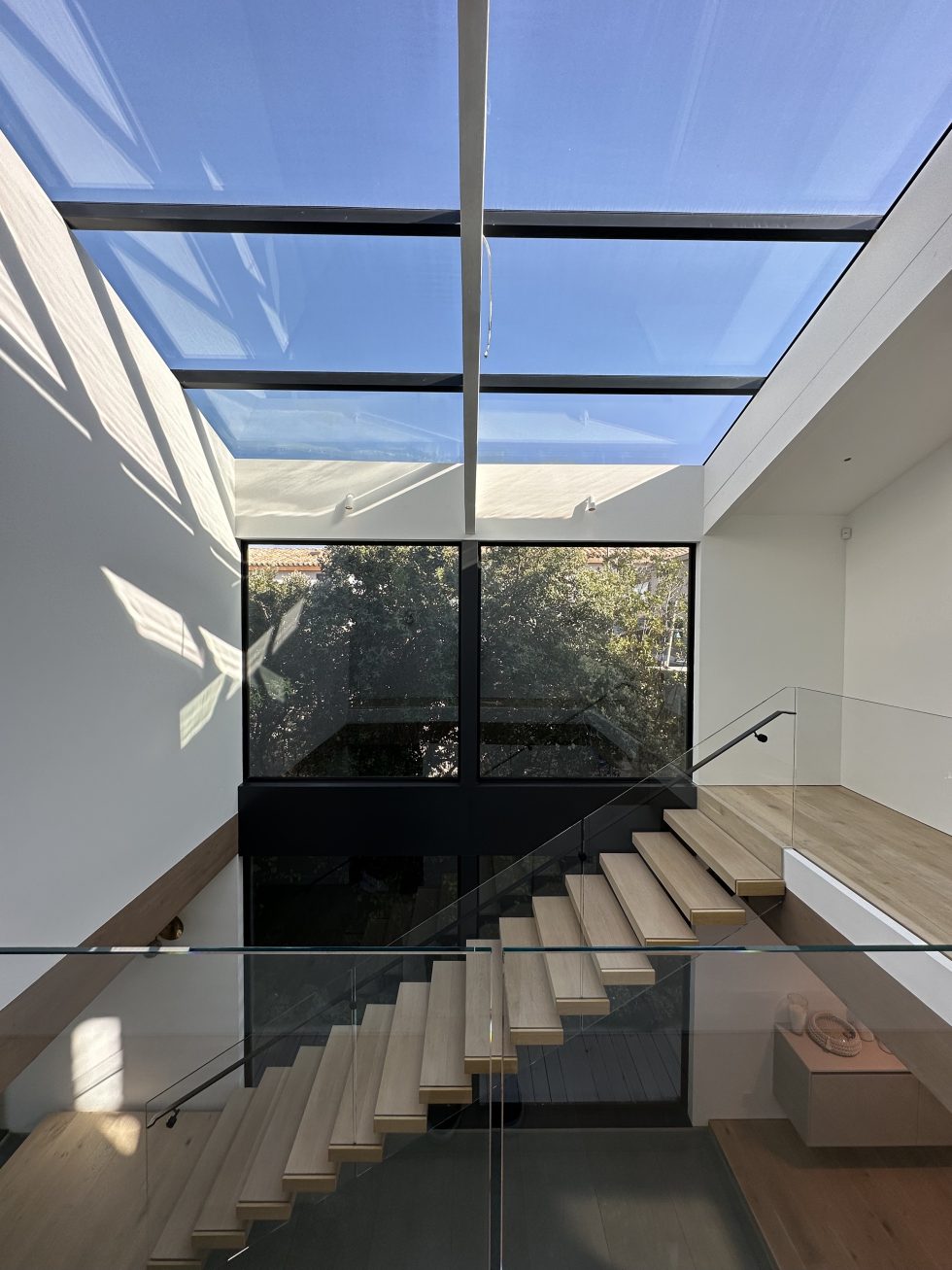BROAD BEACH 13 - Steven Kent Architects